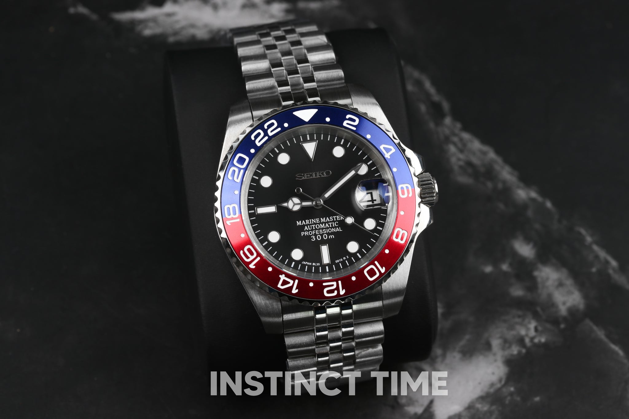 Red Blue Bezel GMT Style Mod Watch – instincttime